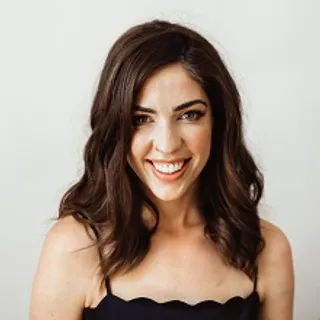 Anna Mathur | Mental Health Keynote Speaker | Book Today | Speakers Corner